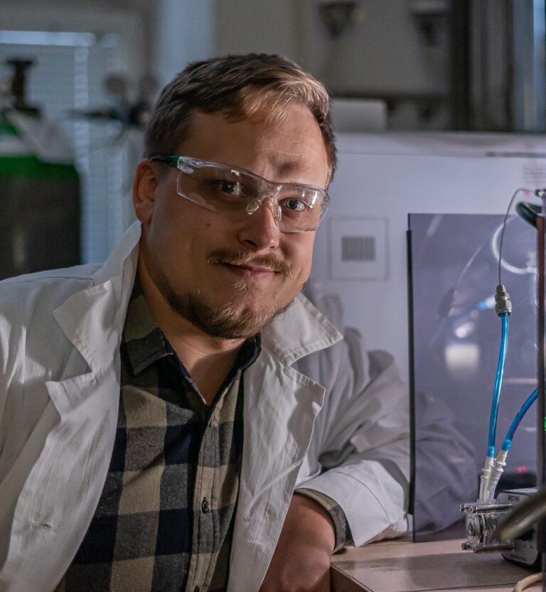 dr eng. Michał Terlecki – YoungChem